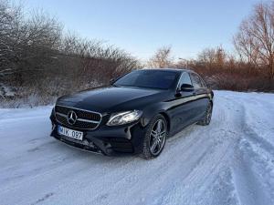 Черный Мерседес E 220 2019 в Каунас, объемом двигателя 1.95 л и пробегом 300 тыс. км за 21500 €, фото  на AUTOMOTO.COM.LV