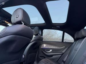 Melns Mercedes-Benz E 220 2019 Kauņa, ar dzinēja tilpumu 1.95 L un nobraukumu 300 tūkst. km par 21500 €, foto 15 vietnē AUTOMOTO.COM.LV