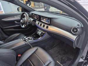 Black Mercedes-Benz E 220 2019 in Kaunas, with an engine capacity of 1.95 L and mileage of 240 thousand km for 20000 €, photo 10 on AUTOMOTO.COM.LV