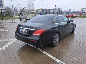 Melns Mercedes-Benz E 220 2019 Rīga, ar dzinēja tilpumu 2.00 L un nobraukumu 127 tūkst. km par 21500 €, foto 5 vietnē AUTOMOTO.COM.LV