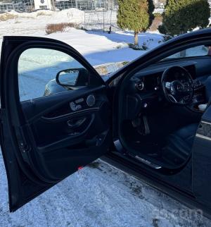 Melns Mercedes-Benz E 220 2019 Rīga, ar dzinēja tilpumu 2.00 L un nobraukumu 177 tūkst. km par 23800 €, foto 12 vietnē AUTOMOTO.COM.LV