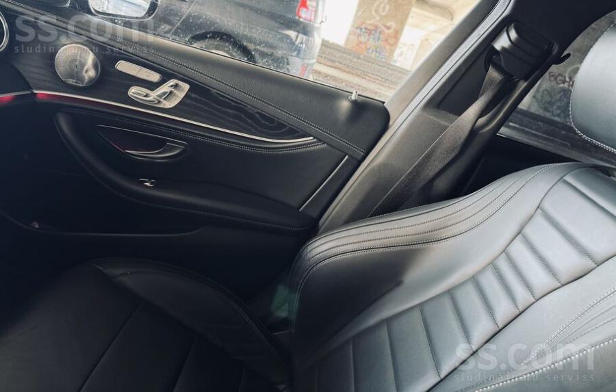 Melns Mercedes-Benz E 220 2019 Rīga, ar dzinēja tilpumu 2.00 L un nobraukumu 177 tūkst. km par 23800 €, foto 25 vietnē AUTOMOTO.COM.LV
