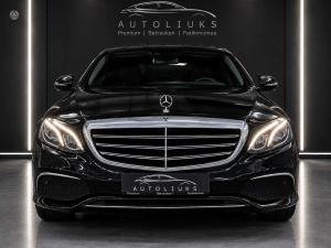 Черный Мерседес E 220 2019 в Таураге, объемом двигателя 1.95 л и пробегом 380 тыс. км за 14000 €, фото 5 на AUTOMOTO.COM.LV