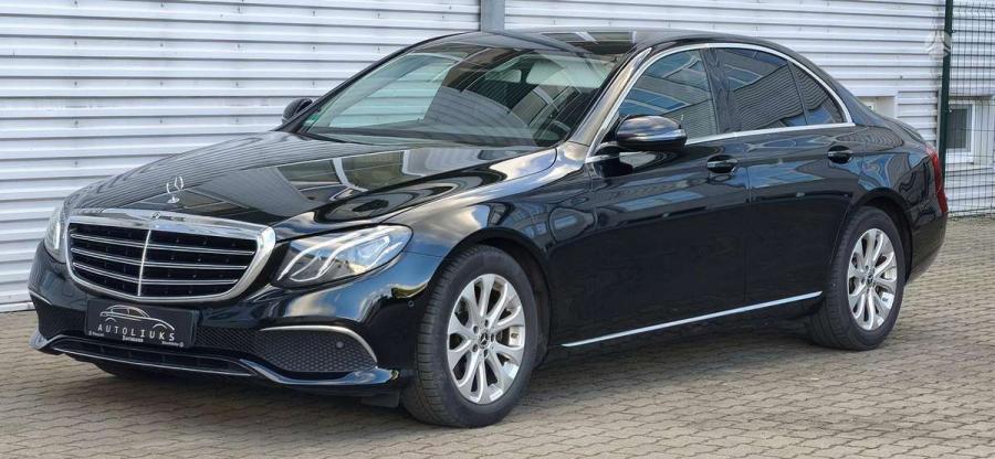 Черный Мерседес E 220 2019 в Таураге, объемом двигателя 1.95 л и пробегом 380 тыс. км за 14000 €, фото 27 на AUTOMOTO.COM.LV