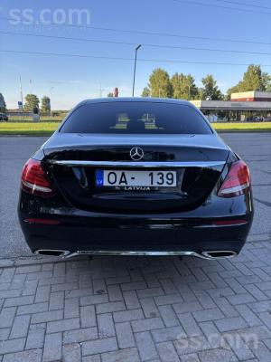 Melns Mercedes-Benz E 220 2019 Rīga, ar dzinēja tilpumu 2.00 L un nobraukumu 310 tūkst. km par 24950 €, foto 6 vietnē AUTOMOTO.COM.LV