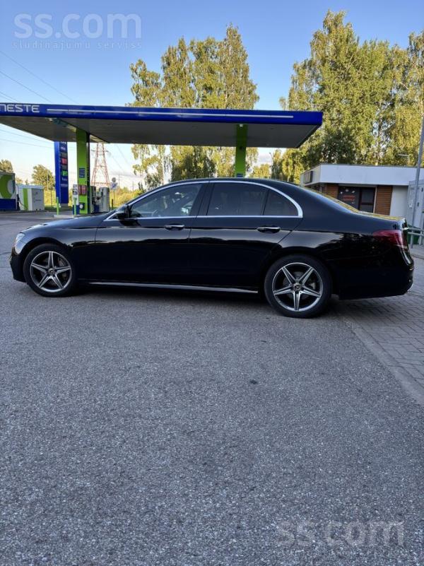 Melns Mercedes-Benz E 220 2019 Rīga, ar dzinēja tilpumu 2.00 L un nobraukumu 310 tūkst. km par 24950 €, foto 7 vietnē AUTOMOTO.COM.LV