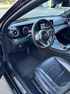 Melns Mercedes-Benz E 220 2019 Rīga, ar dzinēja tilpumu 2.00 L un nobraukumu 310 tūkst. km par 24950 €, foto 11 vietnē AUTOMOTO.COM.LV