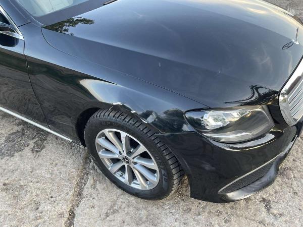 Melns Mercedes-Benz E 220 2019 Kauņa, ar dzinēja tilpumu 1.95 L un nobraukumu 347 tūkst. km par 8890 €, foto 2 vietnē AUTOMOTO.COM.LV