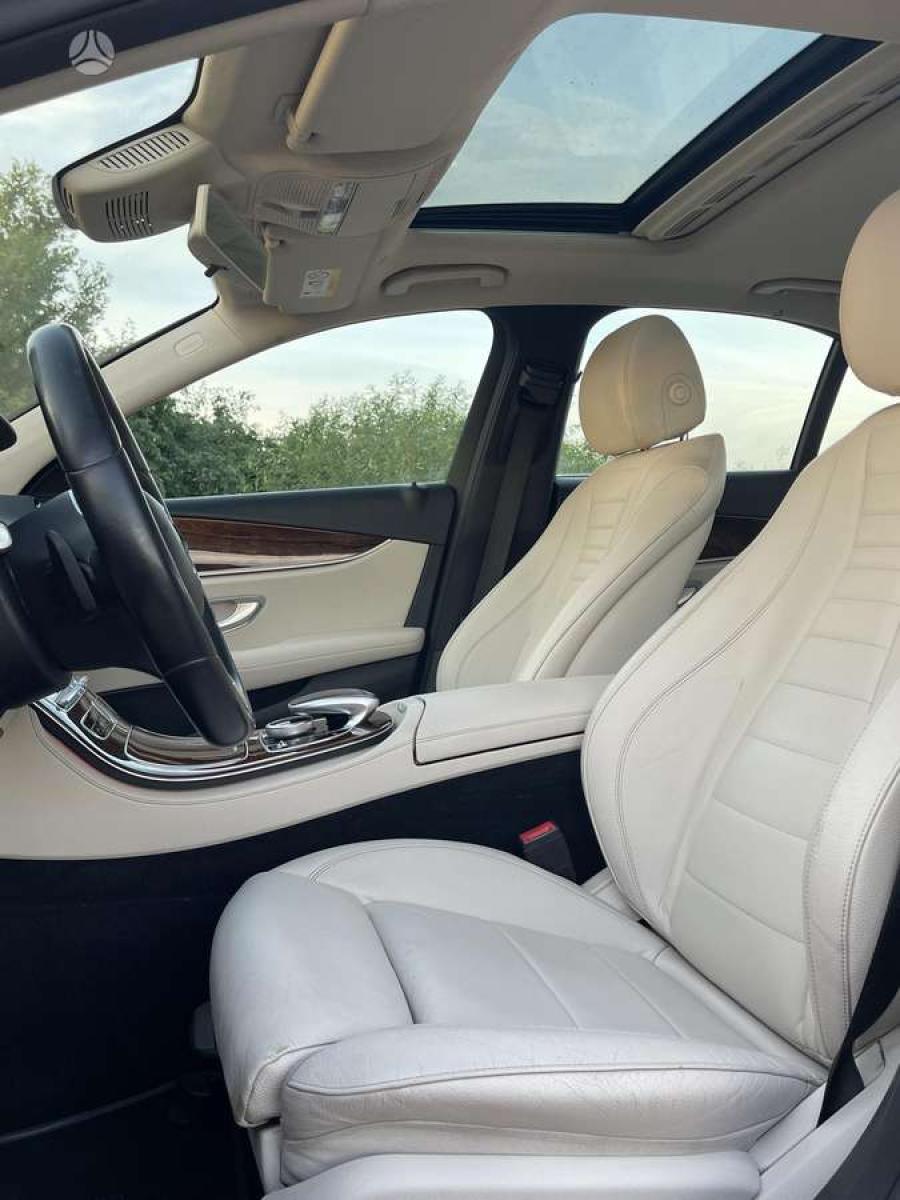 Черный Мерседес E 220 2019 в Каунас, объемом двигателя 1.95 л и пробегом 347 тыс. км за 8890 €, фото 13 на AUTOMOTO.COM.LV