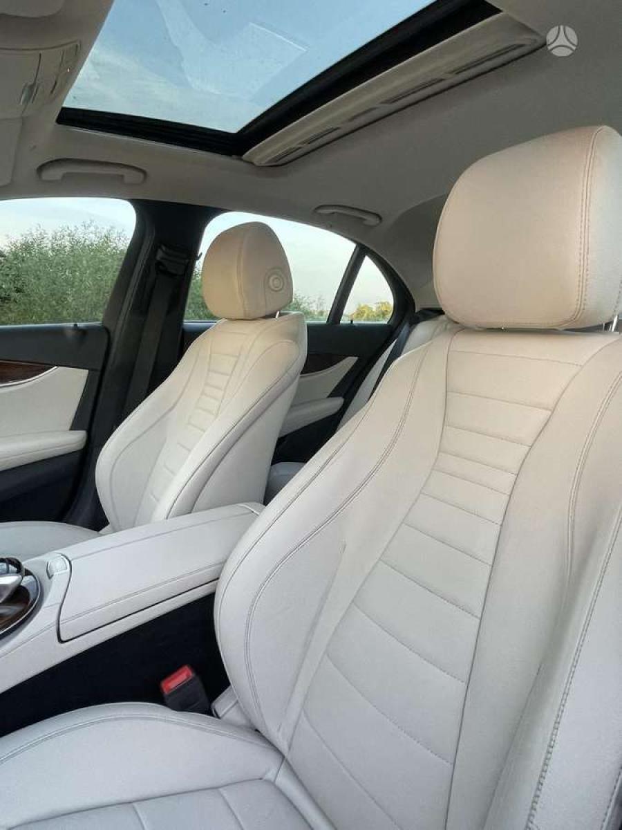 Черный Мерседес E 220 2019 в Каунас, объемом двигателя 1.95 л и пробегом 347 тыс. км за 8890 €, фото 14 на AUTOMOTO.COM.LV