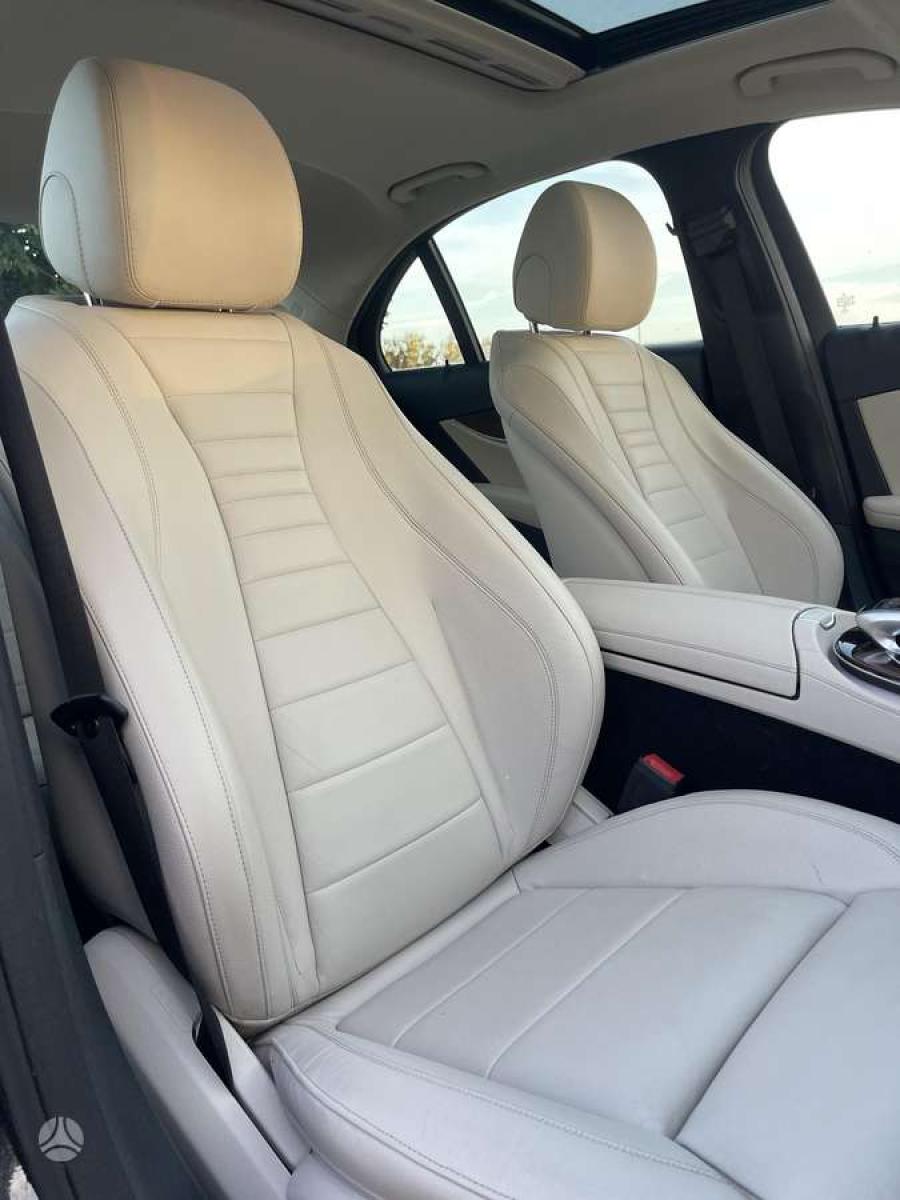 Черный Мерседес E 220 2019 в Каунас, объемом двигателя 1.95 л и пробегом 347 тыс. км за 8890 €, фото 18 на AUTOMOTO.COM.LV