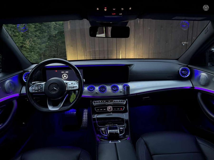 Melns Mercedes-Benz E 220 2019 Klaipėda, ar dzinēja tilpumu 1.95 L un nobraukumu 256 tūkst. km par 19800 €, foto 12 vietnē AUTOMOTO.COM.LV