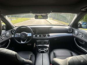 Черный Мерседес E 220 2019 в Вильнюс, объемом двигателя 1.95 л и пробегом 159 тыс. км за 19500 €, фото 21 на AUTOMOTO.COM.LV