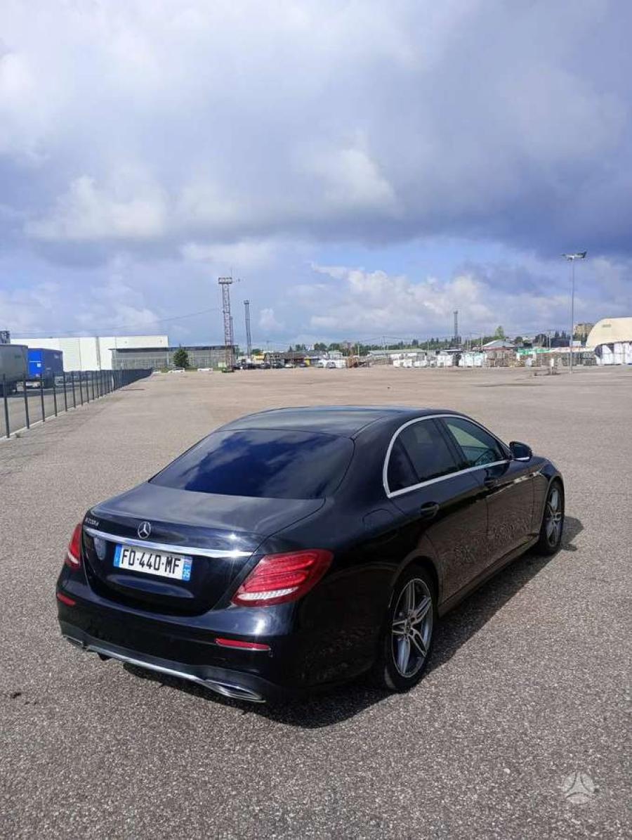 Черный Мерседес E 220 2019 в Каунас, объемом двигателя 1.95 л и пробегом 370 тыс. км за 16800 €, фото 8 на AUTOMOTO.COM.LV