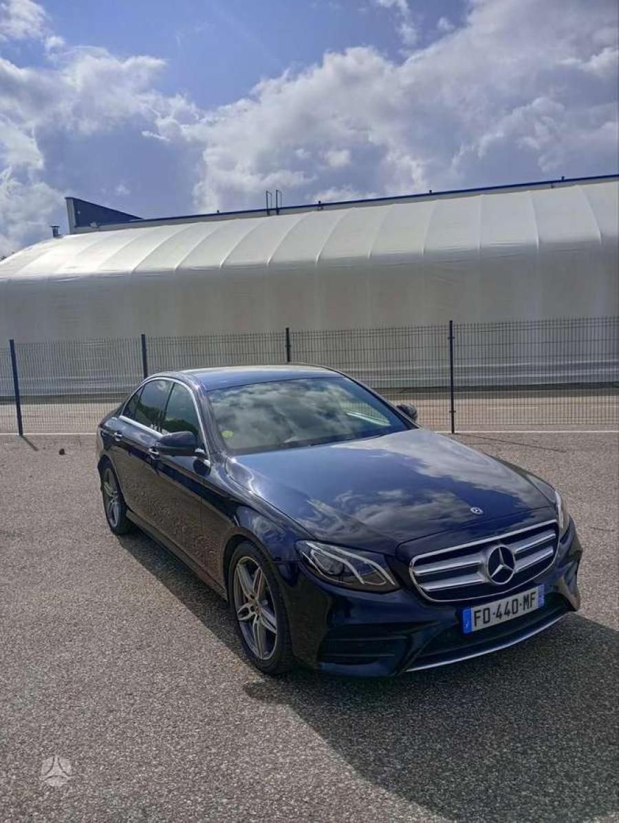 Черный Мерседес E 220 2019 в Каунас, объемом двигателя 1.95 л и пробегом 370 тыс. км за 16800 €, фото 10 на AUTOMOTO.COM.LV