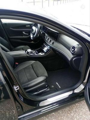 Черный Мерседес E 220 2019 в Каунас, объемом двигателя 1.95 л и пробегом 370 тыс. км за 16800 €, фото 15 на AUTOMOTO.COM.LV