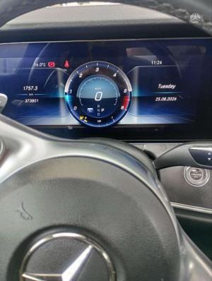 Черный Мерседес E 220 2019 в Каунас, объемом двигателя 1.95 л и пробегом 370 тыс. км за 16800 €, фото 20 на AUTOMOTO.COM.LV