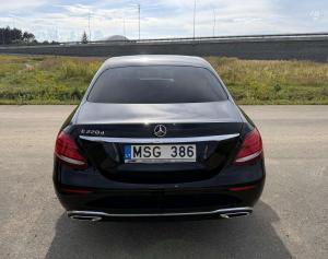 Melns Mercedes-Benz E 220 2019 Viļņa, ar dzinēja tilpumu 1.95 L un nobraukumu 209 tūkst. km par 19450 €, foto 8 vietnē AUTOMOTO.COM.LV