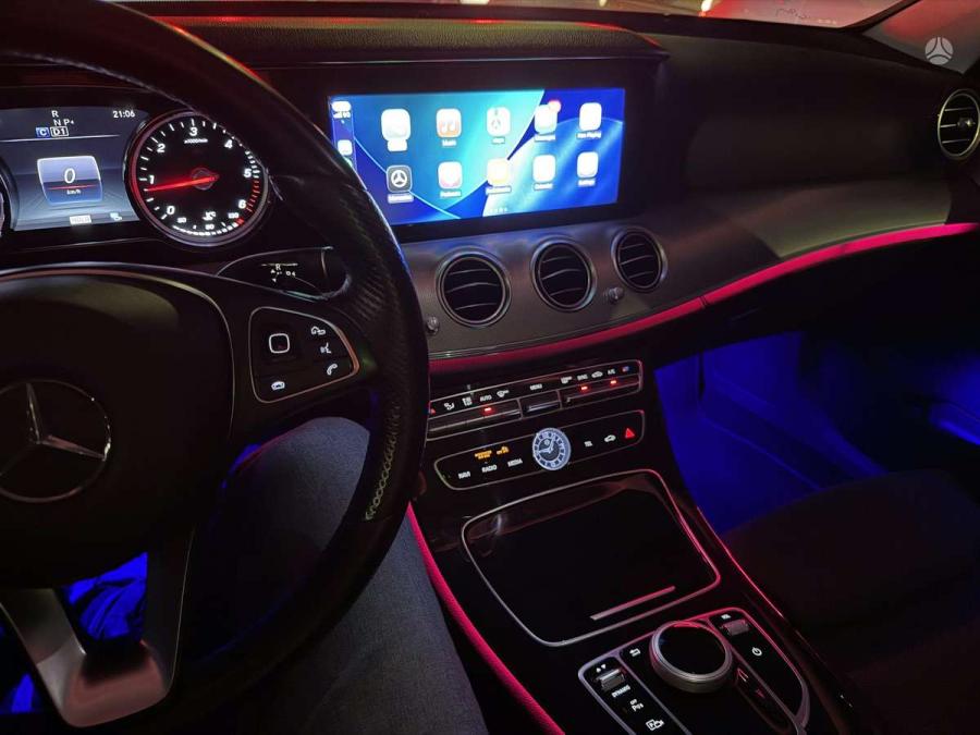 Melns Mercedes-Benz E 220 2019 Viļņa, ar dzinēja tilpumu 1.95 L un nobraukumu 209 tūkst. km par 19450 €, foto 21 vietnē AUTOMOTO.COM.LV