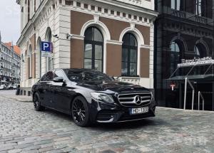 Черный Мерседес E 220 2019 в Рига, объемом двигателя 2.00 л и пробегом 168 тыс. км за 23500 €, фото 10 на AUTOMOTO.COM.LV