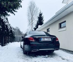 Черный Мерседес E 220 2019 в Рига, объемом двигателя 2.00 л и пробегом 168 тыс. км за 23500 €, фото 11 на AUTOMOTO.COM.LV