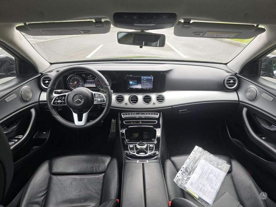 Черный Мерседес E 220 2019 в Каунас, объемом двигателя 1.60 л и пробегом 297 тыс. км за 12600 €, фото 18 на AUTOMOTO.COM.LV