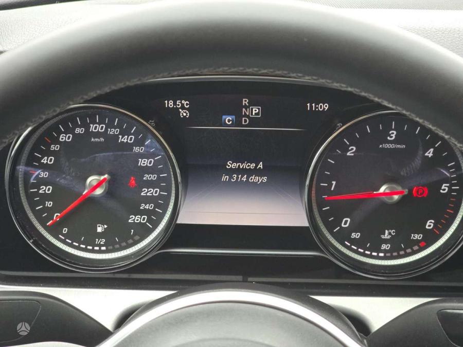 Черный Мерседес E 220 2019 в Каунас, объемом двигателя 1.60 л и пробегом 297 тыс. км за 12600 €, фото 20 на AUTOMOTO.COM.LV