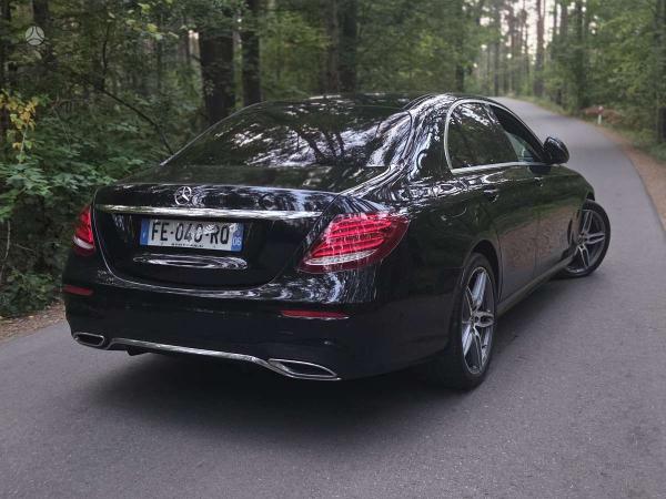 Melns Mercedes-Benz E 220 2019 Viļņa, ar dzinēja tilpumu 1.95 L un nobraukumu 292 tūkst. km par 19500 €, foto 6 vietnē AUTOMOTO.COM.LV