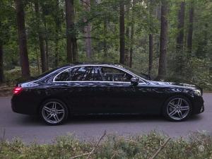 Черный Мерседес E 220 2019 в Вильнюс, объемом двигателя 1.95 л и пробегом 292 тыс. км за 19500 €, фото 7 на AUTOMOTO.COM.LV