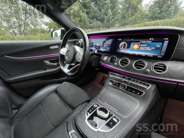 Black Mercedes-Benz E 220 2020 in Riga, with an engine capacity of 2.00 L and mileage of 105 thousand km for 33000 €, photo 6 on AUTOMOTO.COM.LV