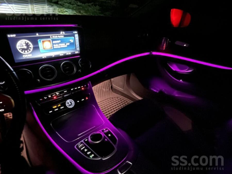 Черный Мерседес E 220 2020 в Рига, объемом двигателя 2.00 л и пробегом 105 тыс. км за 33000 €, фото 12 на AUTOMOTO.COM.LV