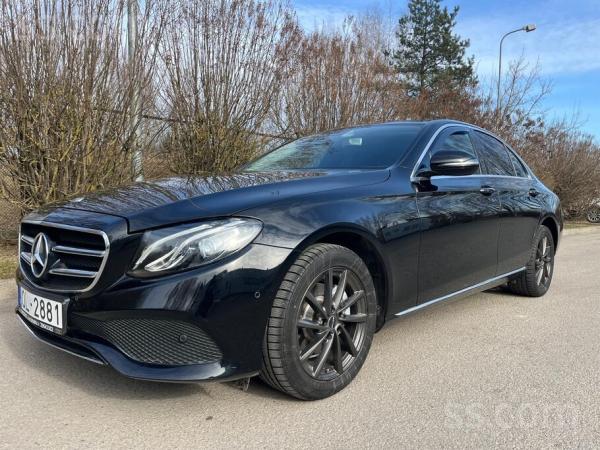 Melns Mercedes-Benz E 220 2020 Rīga, ar dzinēja tilpumu 2.00 L un nobraukumu 0 tūkst. km par 19990 €, foto 2 vietnē AUTOMOTO.COM.LV