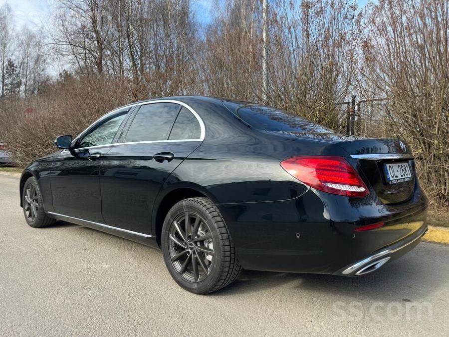 Черный Мерседес E 220 2020 в Рига, объемом двигателя 2.00 л и пробегом 0 тыс. км за 19990 €, фото 23 на AUTOMOTO.COM.LV