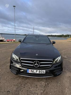 Melns Mercedes-Benz E 220 2020 Elektrėnai, ar dzinēja tilpumu 2.00 L un nobraukumu 292 tūkst. km par 22000 €, foto 7 vietnē AUTOMOTO.COM.LV