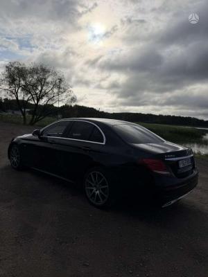 Melns Mercedes-Benz E 220 2020 Elektrėnai, ar dzinēja tilpumu 2.00 L un nobraukumu 292 tūkst. km par 22000 €, foto 9 vietnē AUTOMOTO.COM.LV