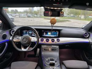 Melns Mercedes-Benz E 220 2020 Elektrėnai, ar dzinēja tilpumu 2.00 L un nobraukumu 292 tūkst. km par 22000 €, foto 19 vietnē AUTOMOTO.COM.LV