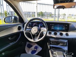 Черный Мерседес E 220 2020 в Клайпеда, объемом двигателя 1.95 л и пробегом 295 тыс. км за 22500 €, фото 5 на AUTOMOTO.COM.LV