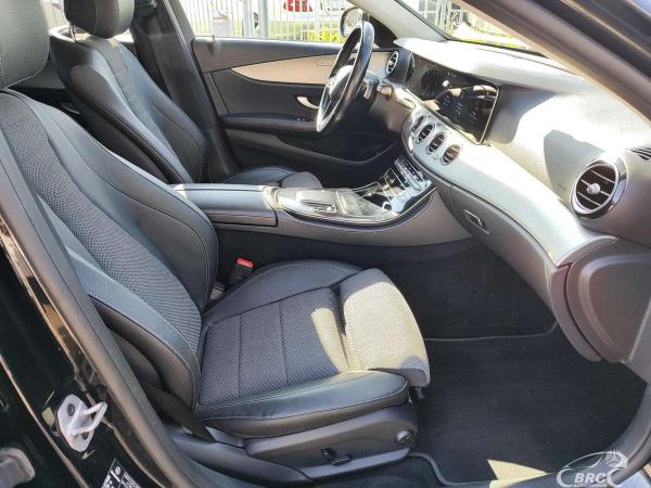 Melns Mercedes-Benz E 220 2020 Klaipėda, ar dzinēja tilpumu 1.95 L un nobraukumu 295 tūkst. km par 22500 €, foto 9 vietnē AUTOMOTO.COM.LV