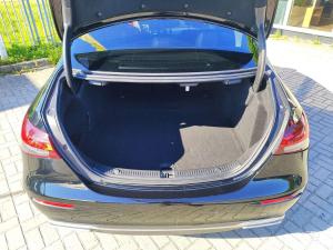 Черный Мерседес E 220 2020 в Клайпеда, объемом двигателя 1.95 л и пробегом 295 тыс. км за 22500 €, фото 14 на AUTOMOTO.COM.LV