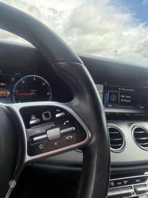 Черный Мерседес E 220 2020 в Вильнюс, объемом двигателя 1.95 л и пробегом 312 тыс. км за 13300 €, фото 12 на AUTOMOTO.COM.LV