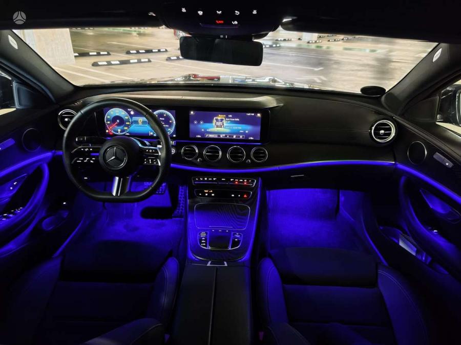 Черный Мерседес E 220 2021 в Вильнюс, объемом двигателя 1.95 л и пробегом 205 тыс. км за 26800 €, фото 15 на AUTOMOTO.COM.LV