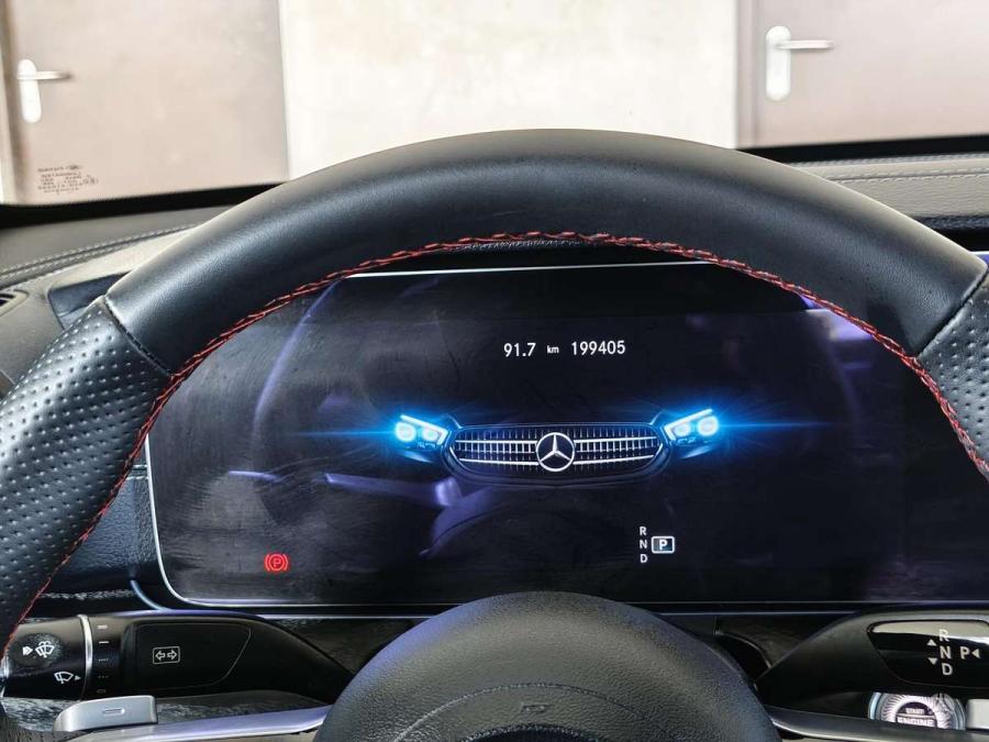 Черный Мерседес E 220 2021 в Вильнюс, объемом двигателя 1.95 л и пробегом 205 тыс. км за 26800 €, фото 16 на AUTOMOTO.COM.LV