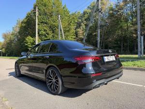 Melns Mercedes-Benz E 220 2021 Kauņa, ar dzinēja tilpumu 1.95 L un nobraukumu 207 tūkst. km par 30000 €, foto 6 vietnē AUTOMOTO.COM.LV