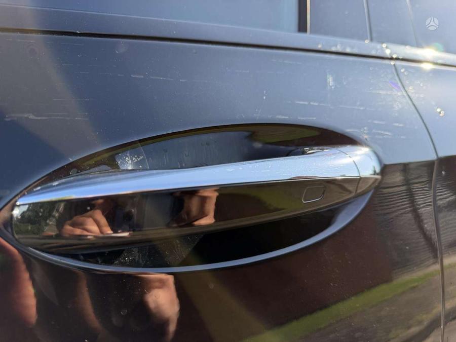Melns Mercedes-Benz E 220 2021 Kauņa, ar dzinēja tilpumu 1.95 L un nobraukumu 207 tūkst. km par 30000 €, foto 13 vietnē AUTOMOTO.COM.LV