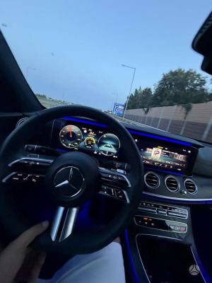 Melns Mercedes-Benz E 220 2021 Kauņa, ar dzinēja tilpumu 1.95 L un nobraukumu 207 tūkst. km par 30000 €, foto 23 vietnē AUTOMOTO.COM.LV