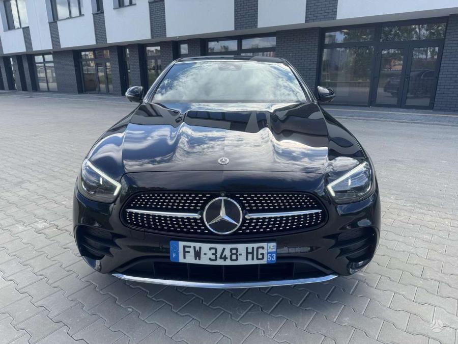 Черный Мерседес E 220 2021 в Каунас, объемом двигателя 2.00 л и пробегом 265 тыс. км за 22800 €, фото 6 на AUTOMOTO.COM.LV