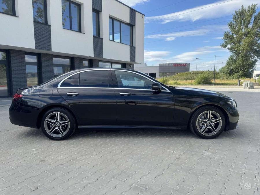 Черный Мерседес E 220 2021 в Каунас, объемом двигателя 2.00 л и пробегом 265 тыс. км за 22800 €, фото 9 на AUTOMOTO.COM.LV