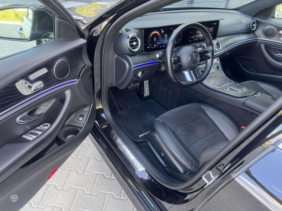 Черный Мерседес E 220 2021 в Каунас, объемом двигателя 2.00 л и пробегом 265 тыс. км за 22800 €, фото 10 на AUTOMOTO.COM.LV
