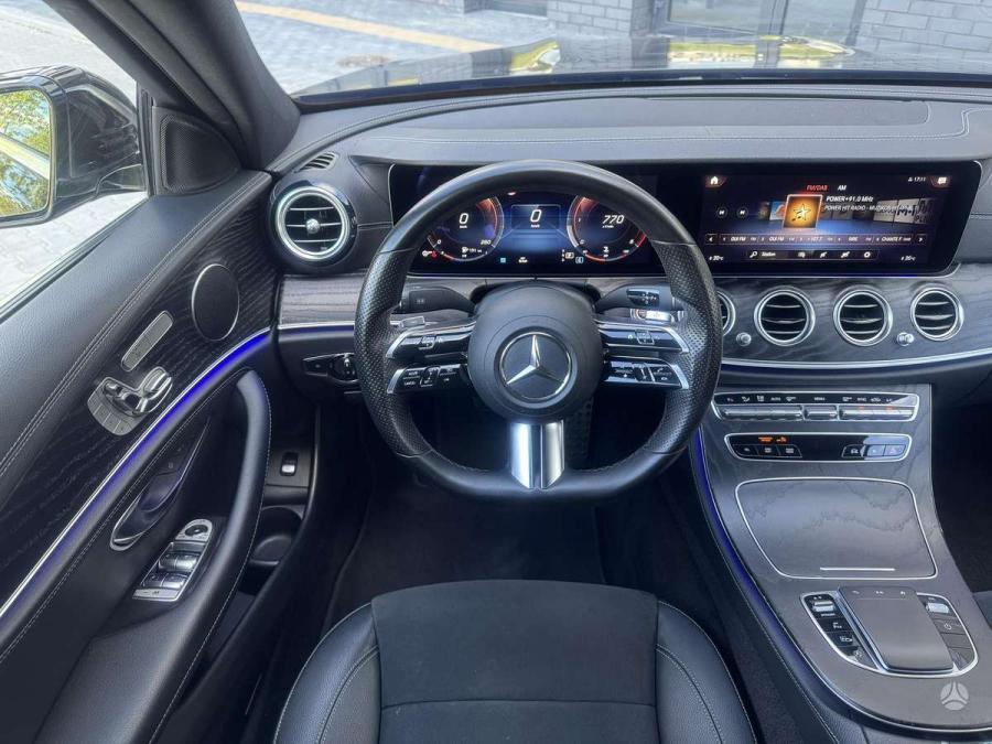 Черный Мерседес E 220 2021 в Каунас, объемом двигателя 2.00 л и пробегом 265 тыс. км за 22800 €, фото 17 на AUTOMOTO.COM.LV