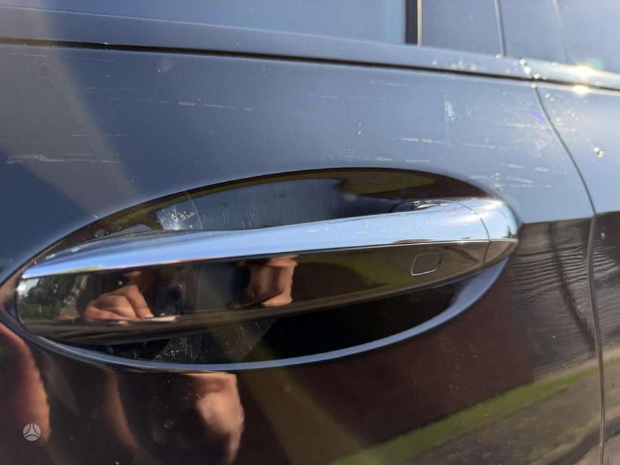 Melns Mercedes-Benz E 220 2021 Viļņa, ar dzinēja tilpumu 1.95 L un nobraukumu 201 tūkst. km par 27800 €, foto 13 vietnē AUTOMOTO.COM.LV